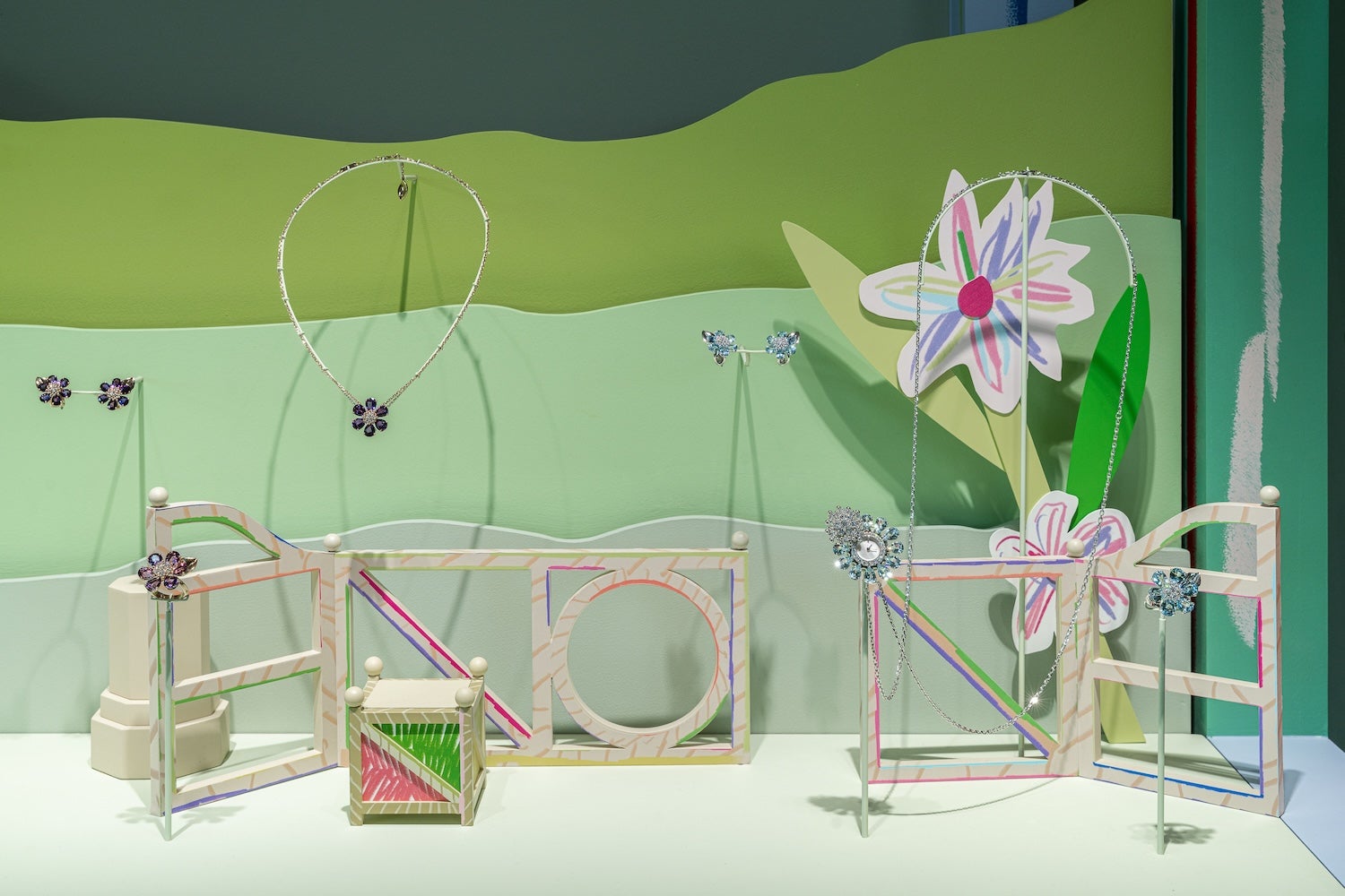 Nature, Nurtured: Inside Van Cleef & Arpels’ Flora Launch in Scotland | Savoir Flair